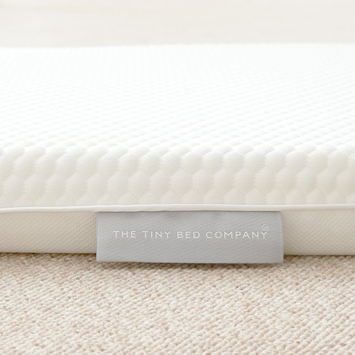 Tiny Dreamer™ - Premium Foam Moses Basket Mattress (74 x 28cm)